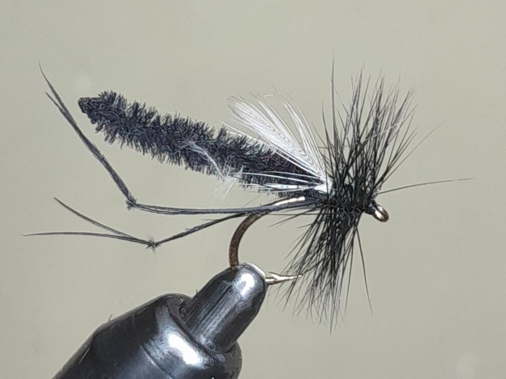 hawthorn fly– Irish Fly Craft